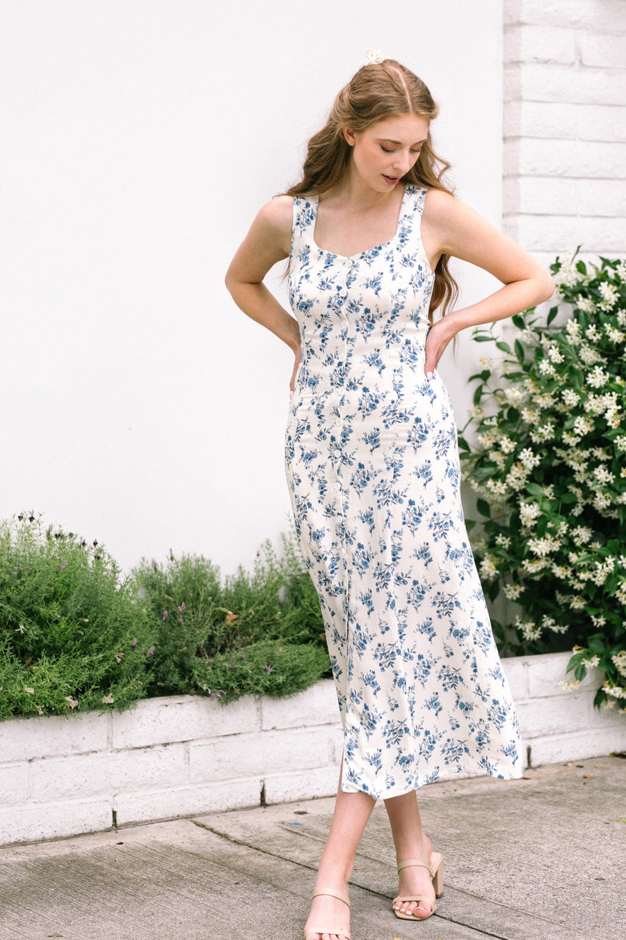 Larissa Buttoned Floral Dress - Morning Lavender Boutique Dresses